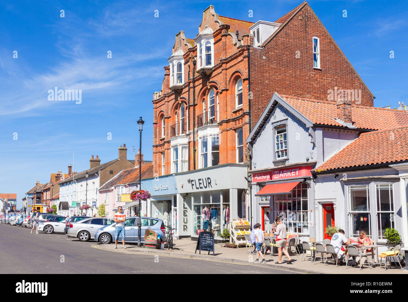 Aldeburgh einkaufen Stockfotos und -bilder Kaufen - Alamy
