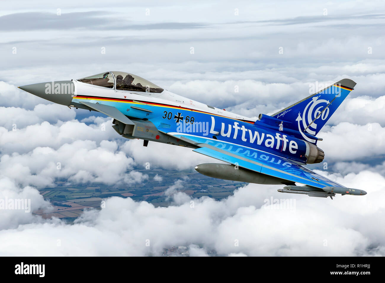 Deutsche Luftwaffe Eurofighter Typhoon eine zweimotorige, canard ...