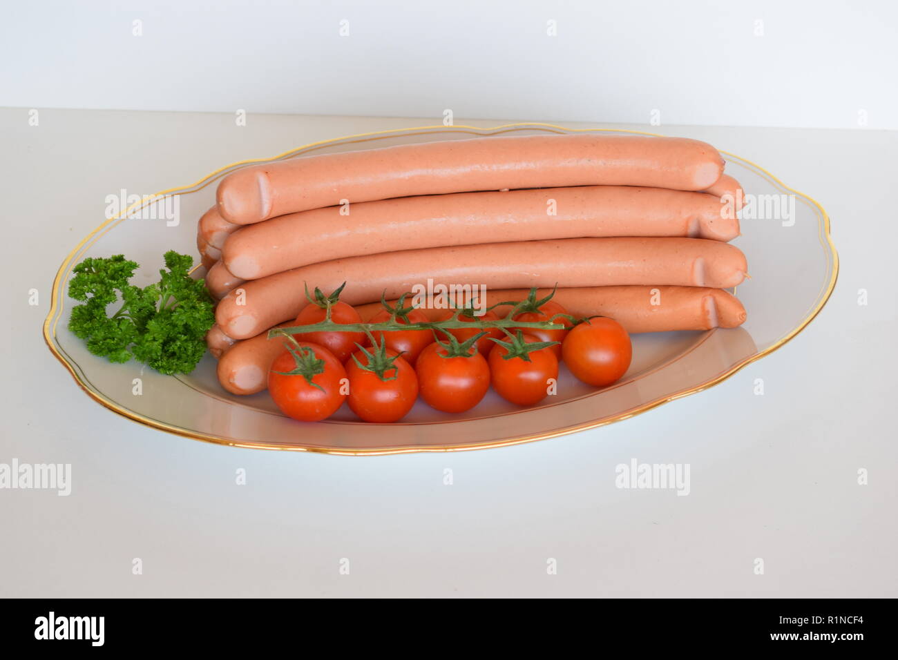 Wiener Würstchen ("Wiener Würstchen" oder "Frankfurter Würst") auf ...
