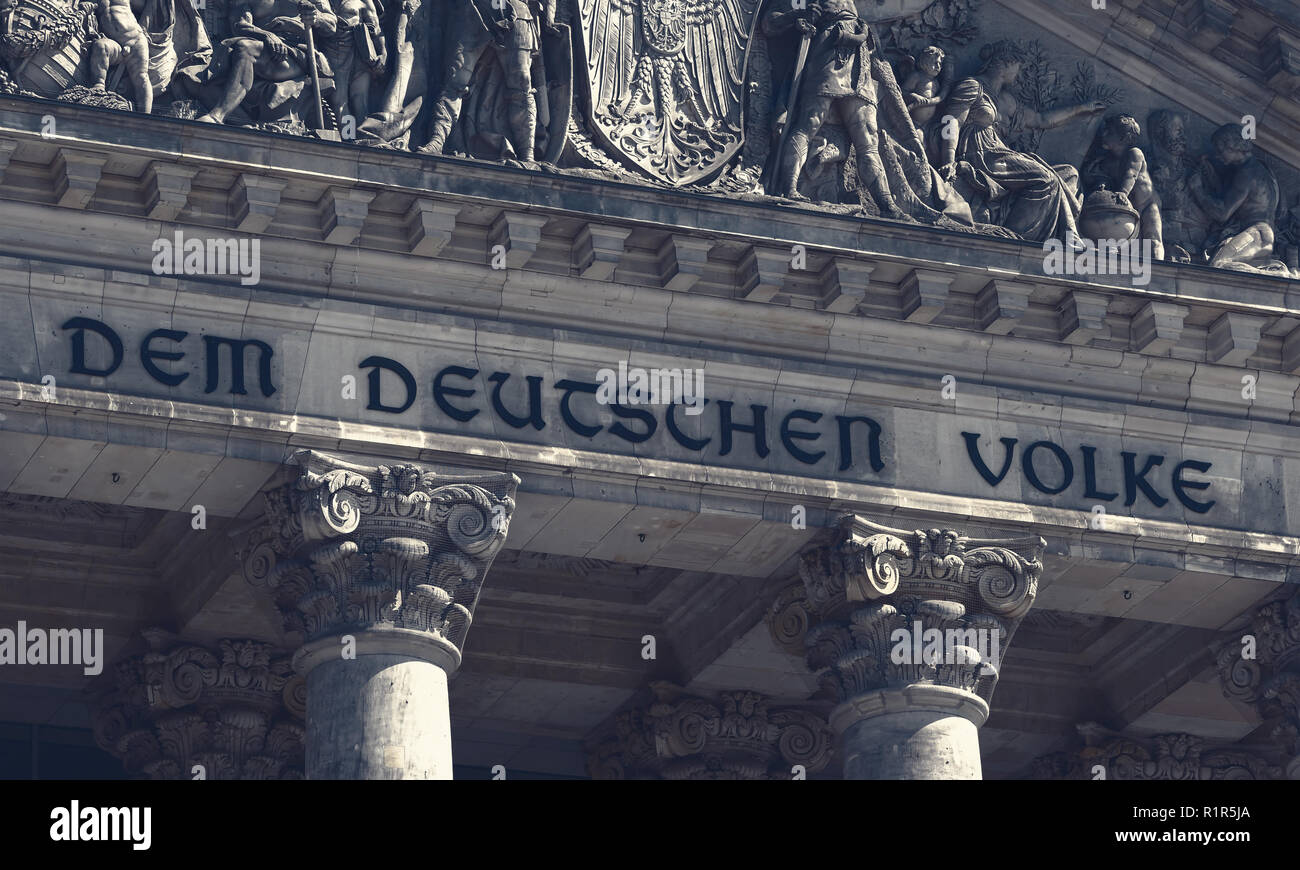 Reichstag dedication -Fotos und -Bildmaterial in hoher Auflösung – Alamy