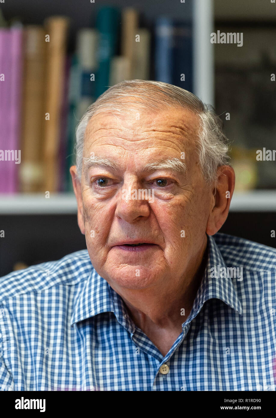 14. November 2018, Hessen, Frankfurt/Main: Die amerikanische ...