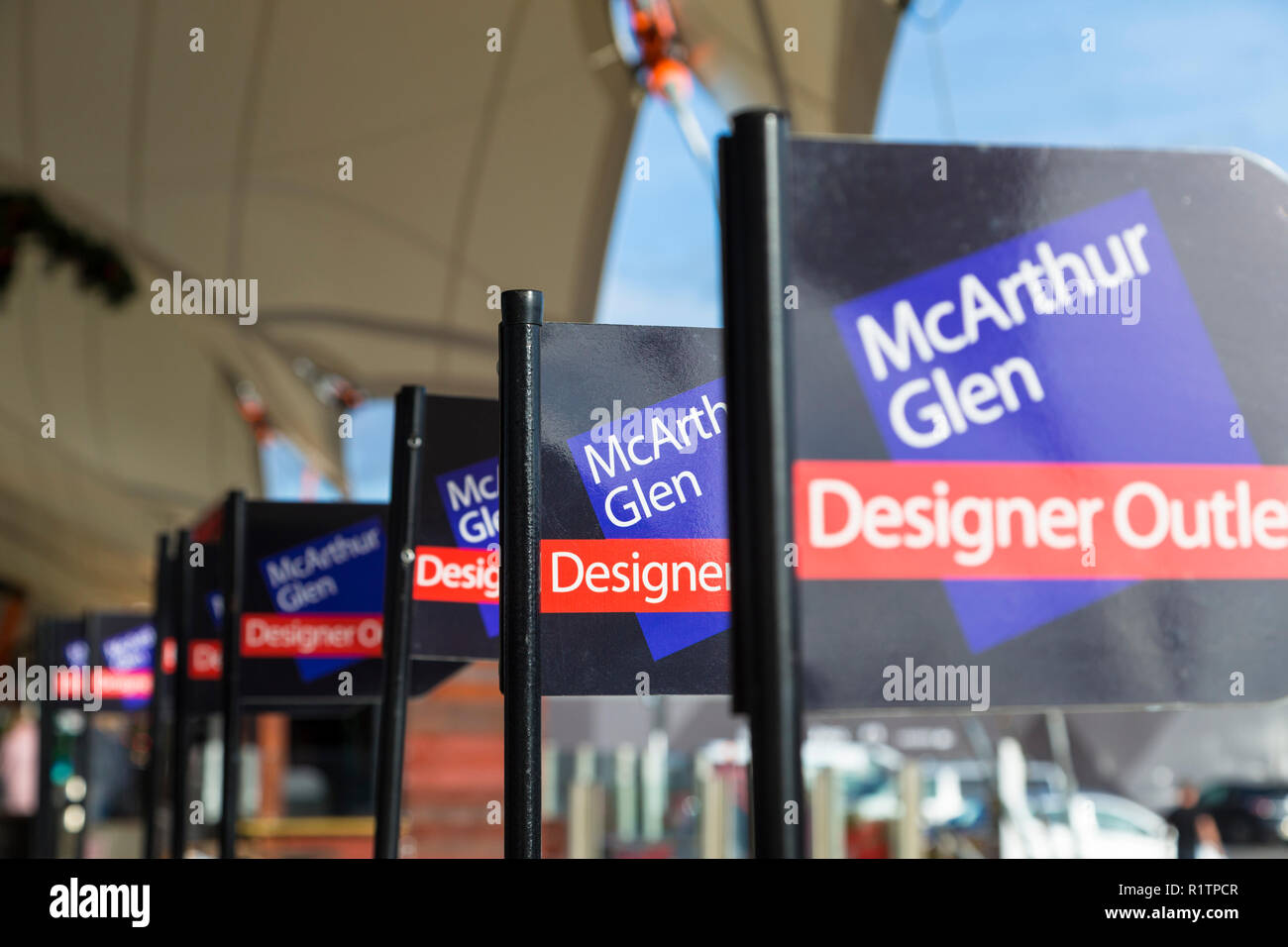 Mcarthur glen designer outlet -Fotos und -Bildmaterial in hoher ...
