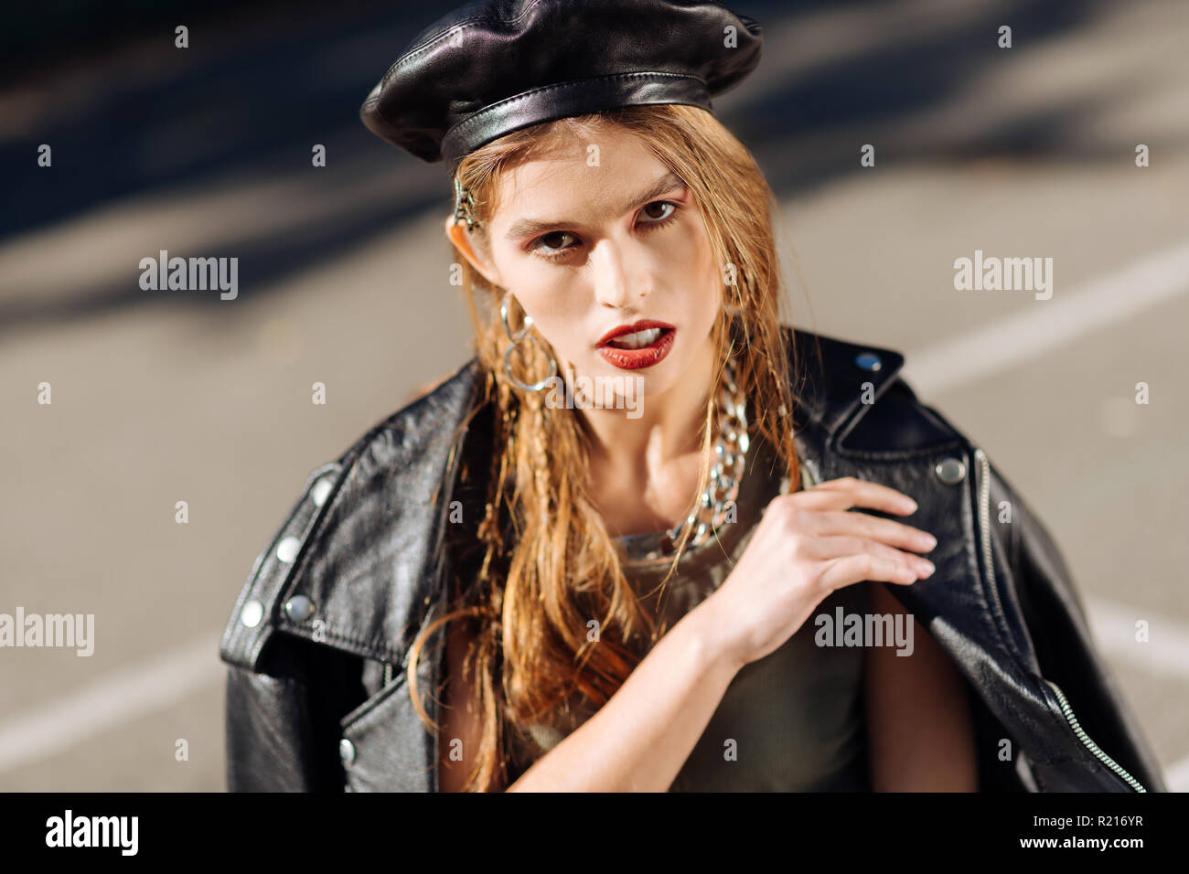 Pose Lippen Stockfotos und -bilder Kaufen - Alamy