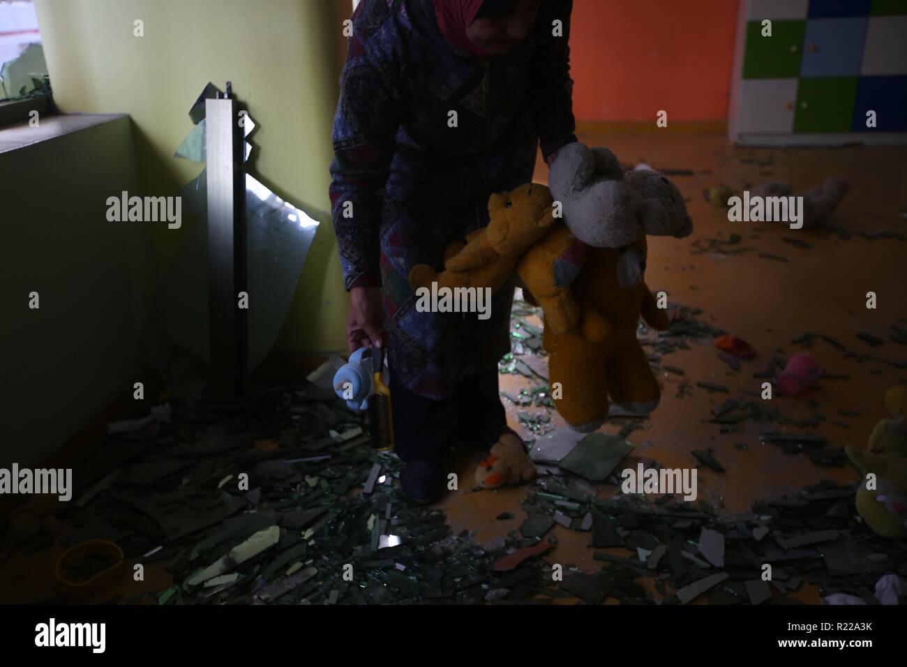 Gaza, Gaza, Palästina. 15 Nov, 2018. Schäden an Kindergarten Gebäude in ...