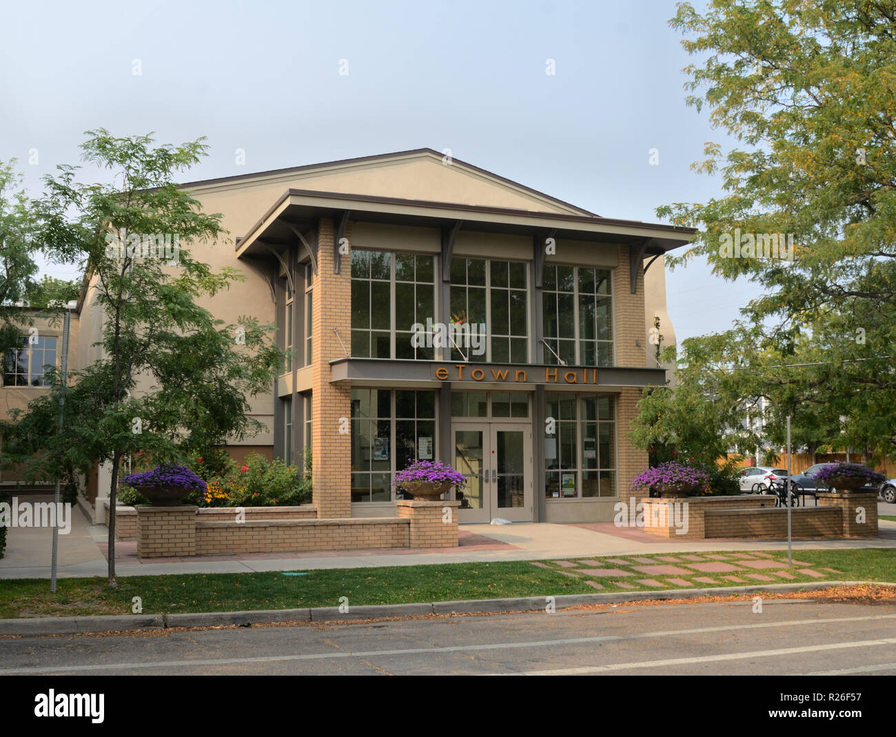 Etown halle -Fotos und -Bildmaterial in hoher Auflösung – Alamy