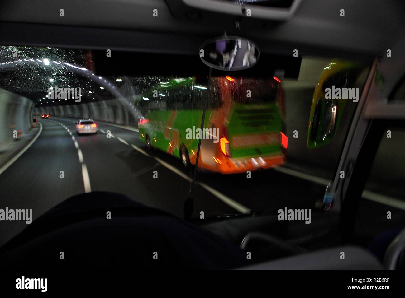 Italienischer flixbus -Fotos und -Bildmaterial in hoher Auflösung – Alamy