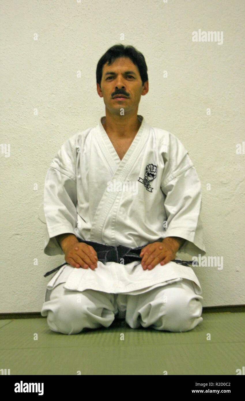 Goju ryu -Fotos und -Bildmaterial in hoher Auflösung – Alamy