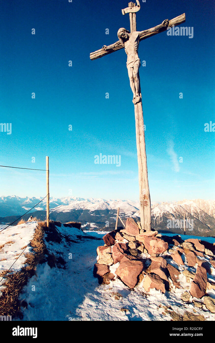 Kirche christi himmelfahrt -Fotos und -Bildmaterial in hoher Auflösung – Alamy