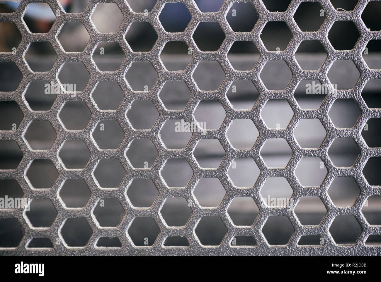 Metallische gitter hintergründe -Fotos und -Bildmaterial in hoher ...