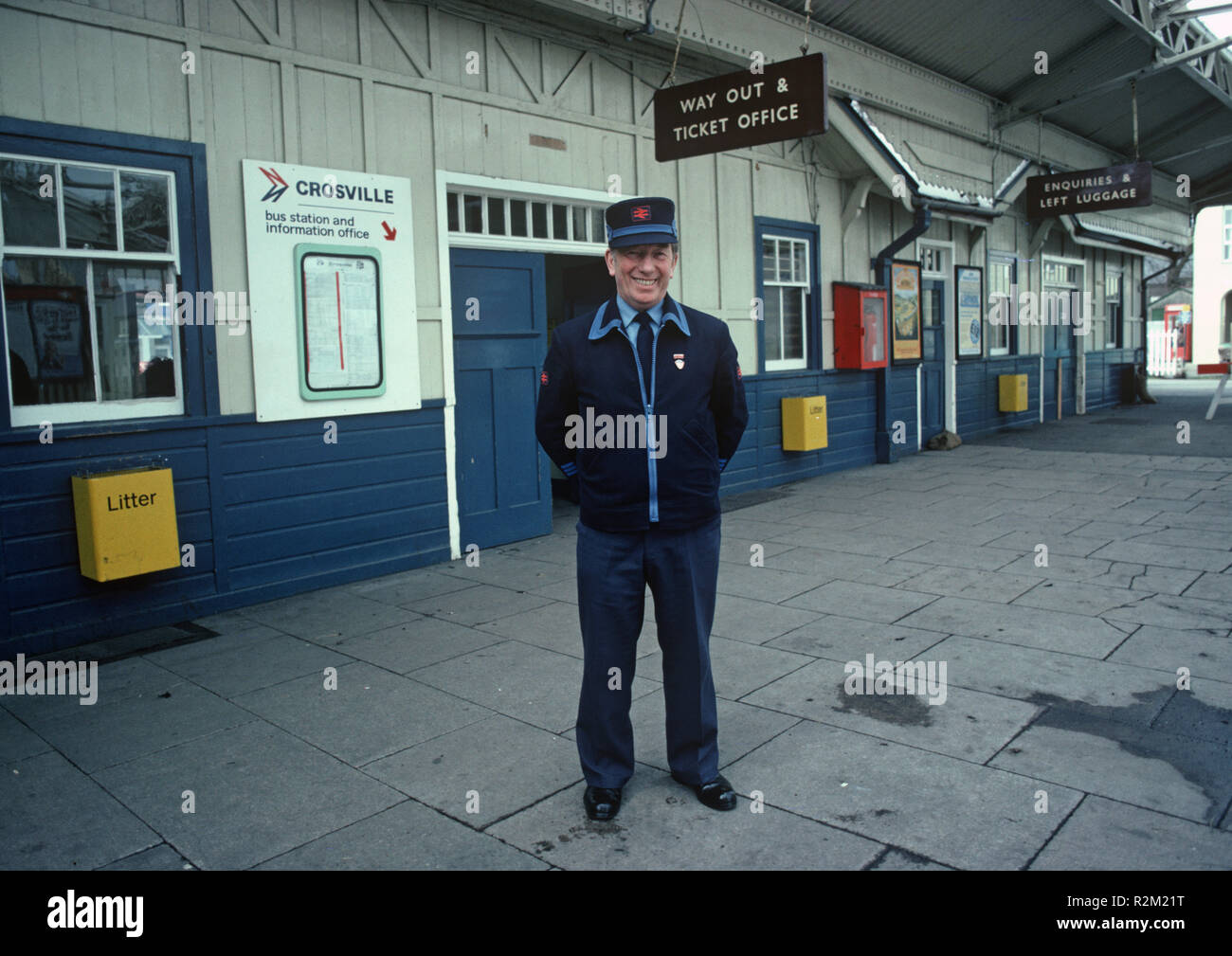 British rail staff -Fotos und -Bildmaterial in hoher Auflösung – Alamy