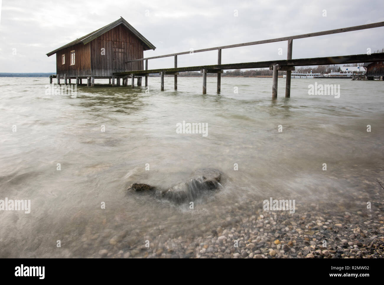 Boot auf steg Stockfotos und -bilder Kaufen - Alamy