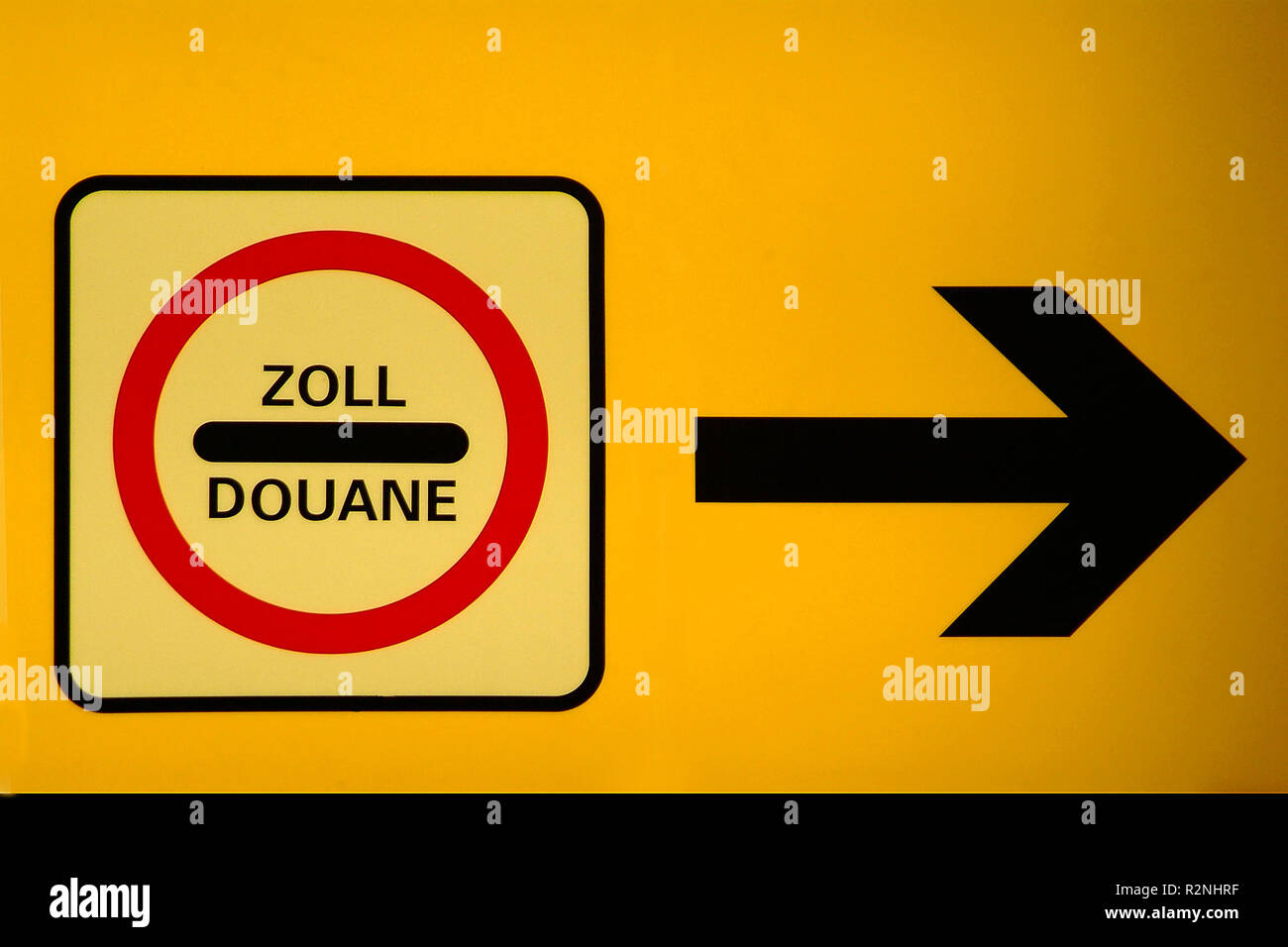 Sign zoll -Fotos und -Bildmaterial in hoher Auflösung – Alamy