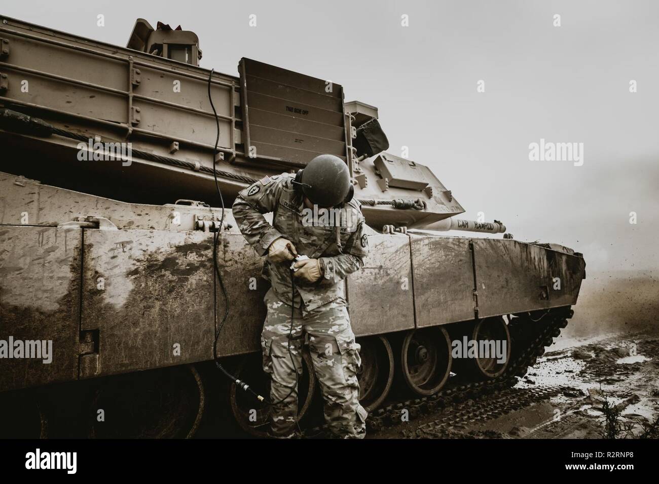 Seit dem ersten Kommen in Service im Jahre 1980 wurde die M1 Abrams ...