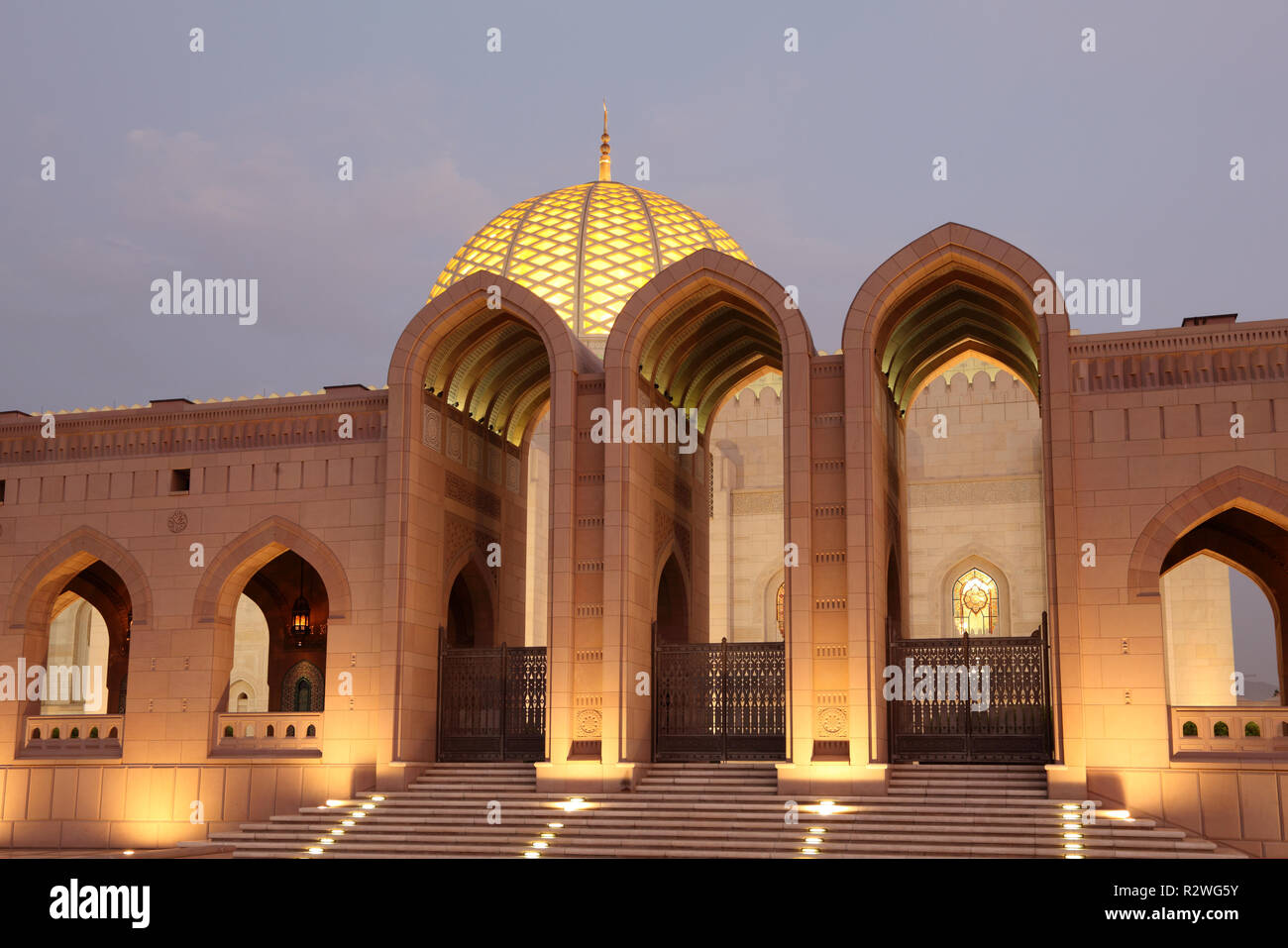 Sultan qabus mosque -Fotos und -Bildmaterial in hoher Auflösung – Alamy