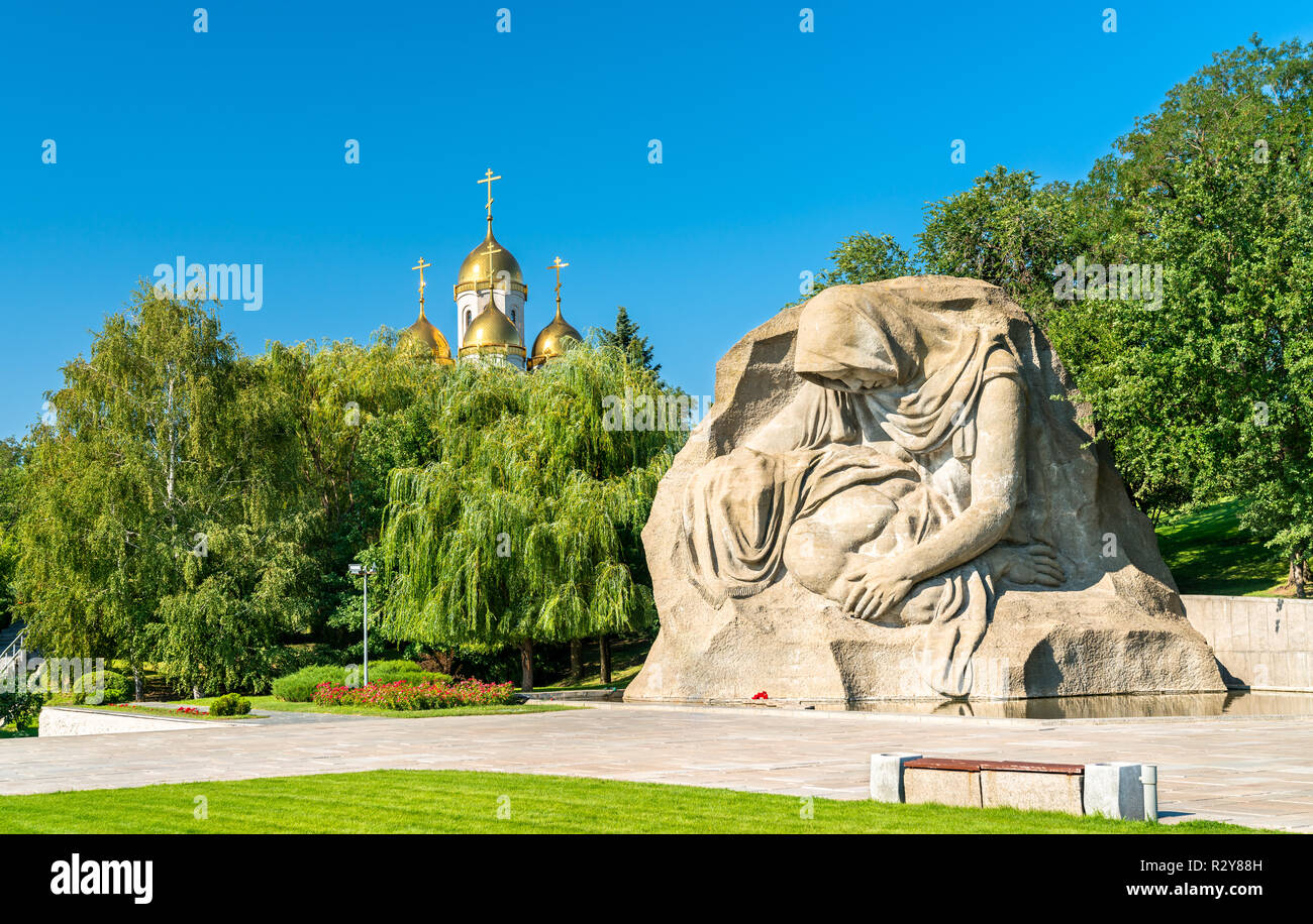 Mutter russland denkmal -Fotos und -Bildmaterial in hoher Auflösung – Alamy