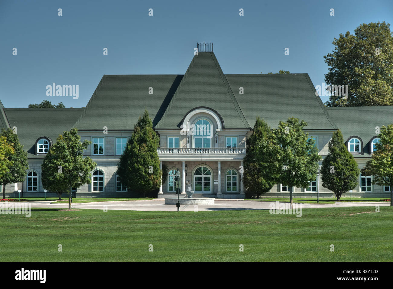 Magna Steyr Stockfotos und -bilder Kaufen - Alamy