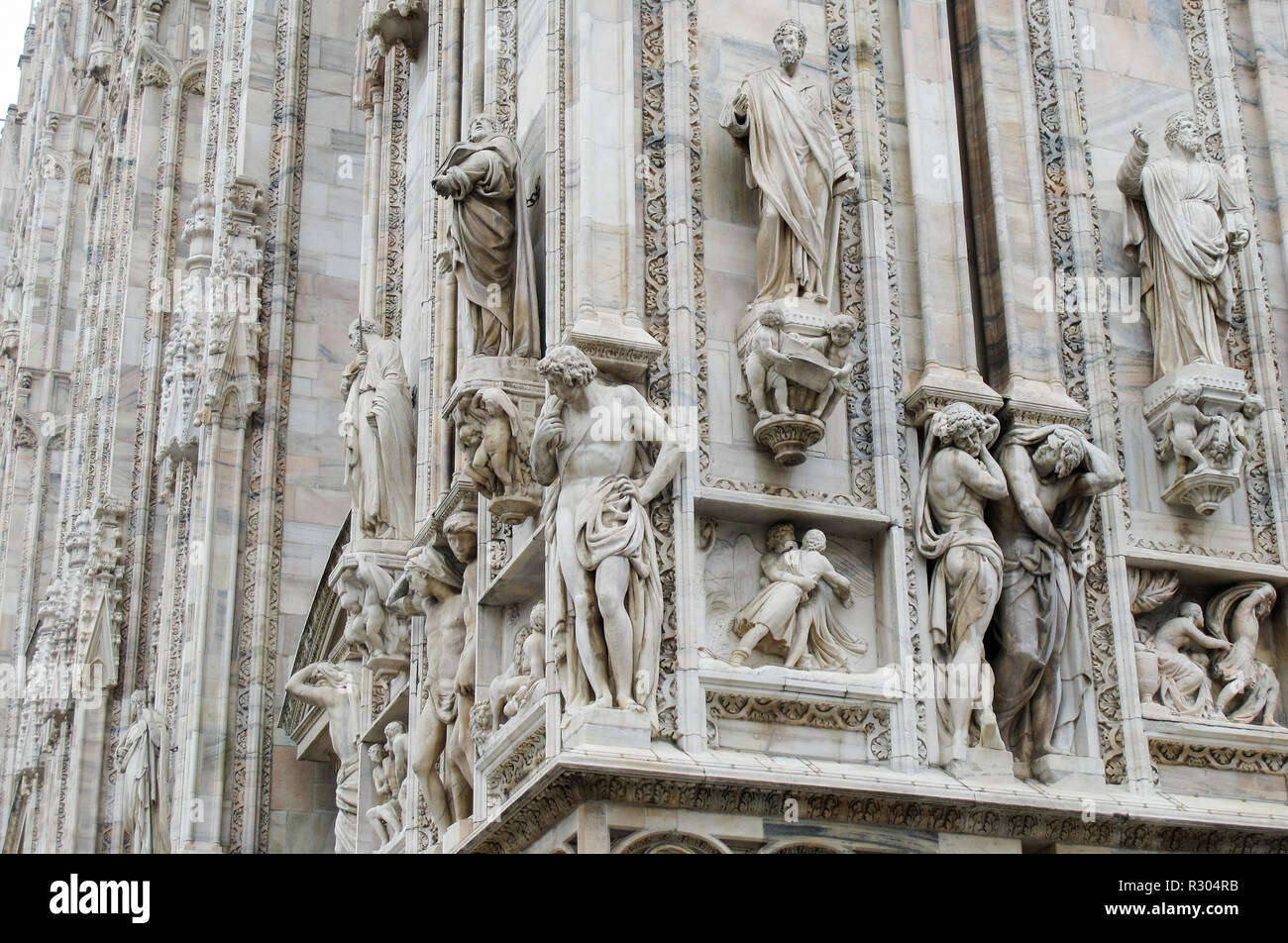 Gothic Relief Sculptures Stockfotos und -bilder Kaufen - Alamy