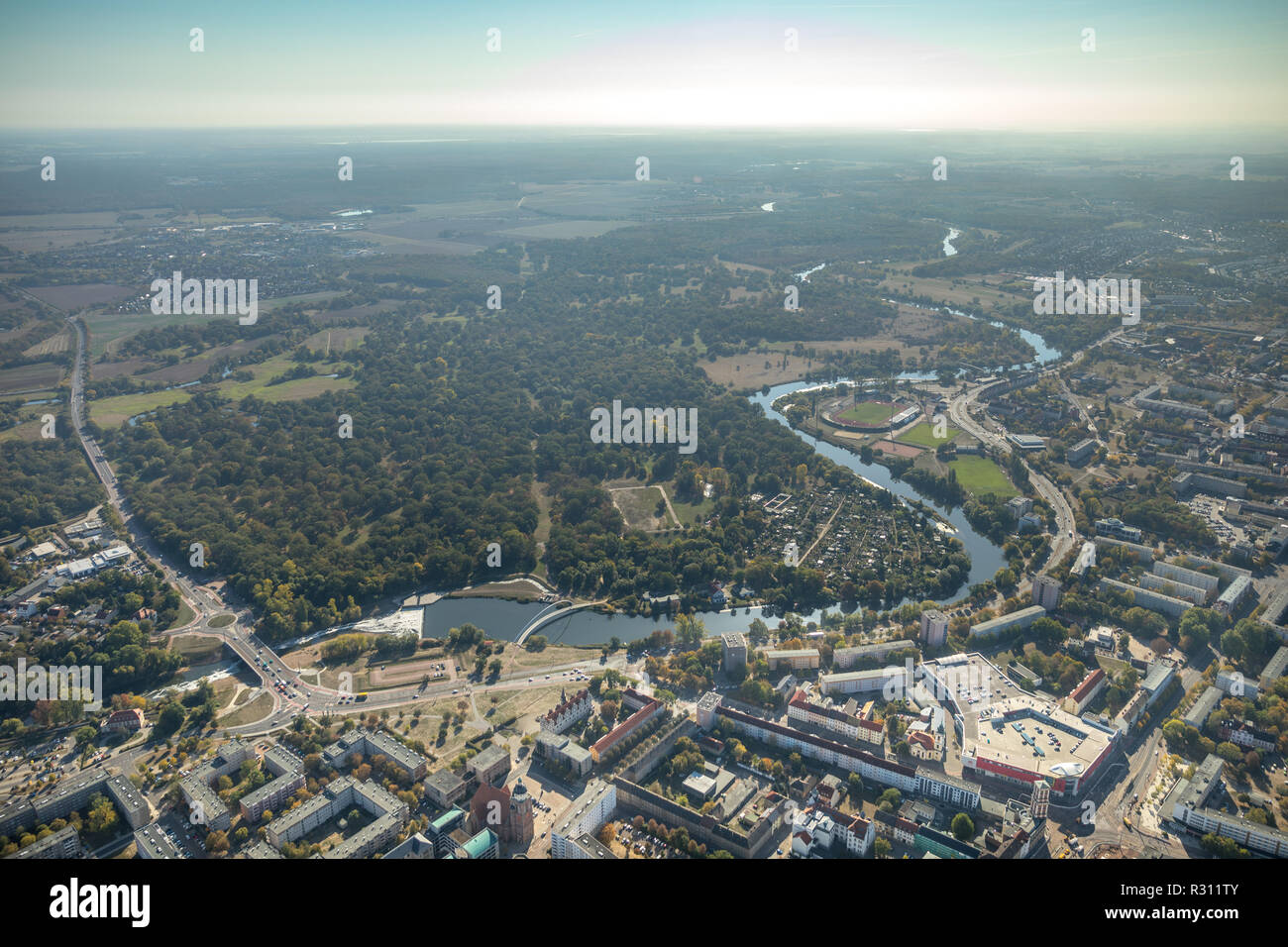 Fluss mulde -Fotos und -Bildmaterial in hoher Auflösung – Alamy