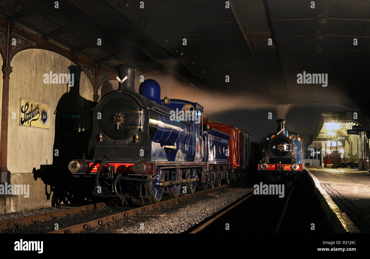 Caley tank -Fotos und -Bildmaterial in hoher Auflösung – Alamy