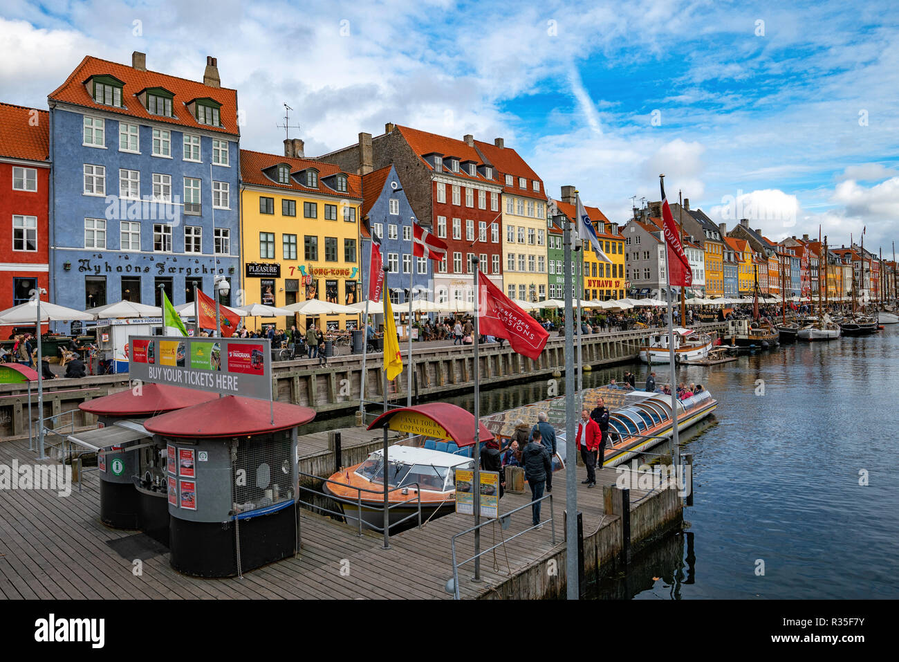 Anchor nyhavn copenhagen denmark -Fotos und -Bildmaterial in hoher ...