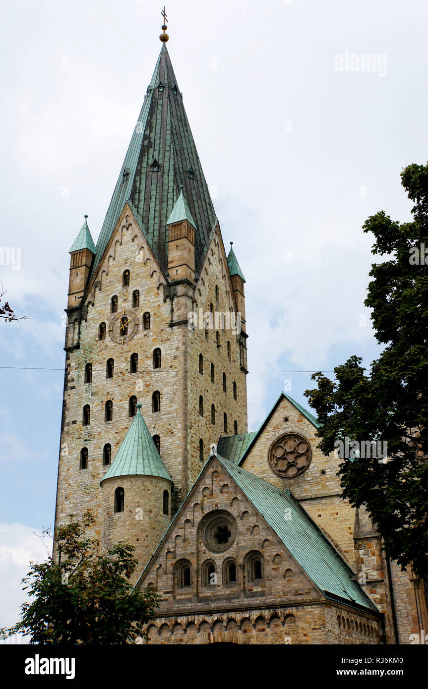 Paderborn cathedral -Fotos und -Bildmaterial in hoher Auflösung – Alamy