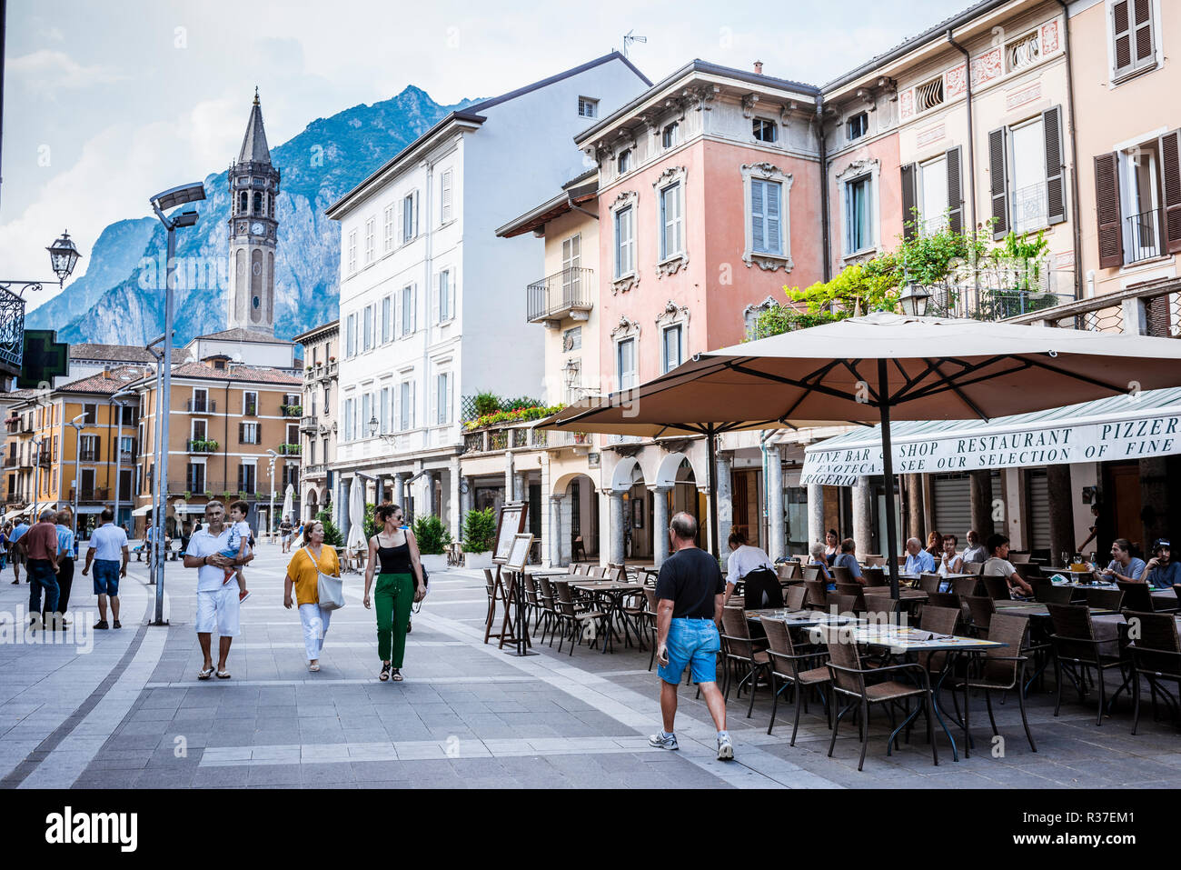 Lecco city centre -Fotos und -Bildmaterial in hoher Auflösung – Alamy