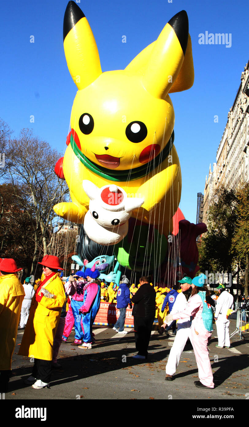 Pikachu parade -Fotos und -Bildmaterial in hoher Auflösung – Alamy