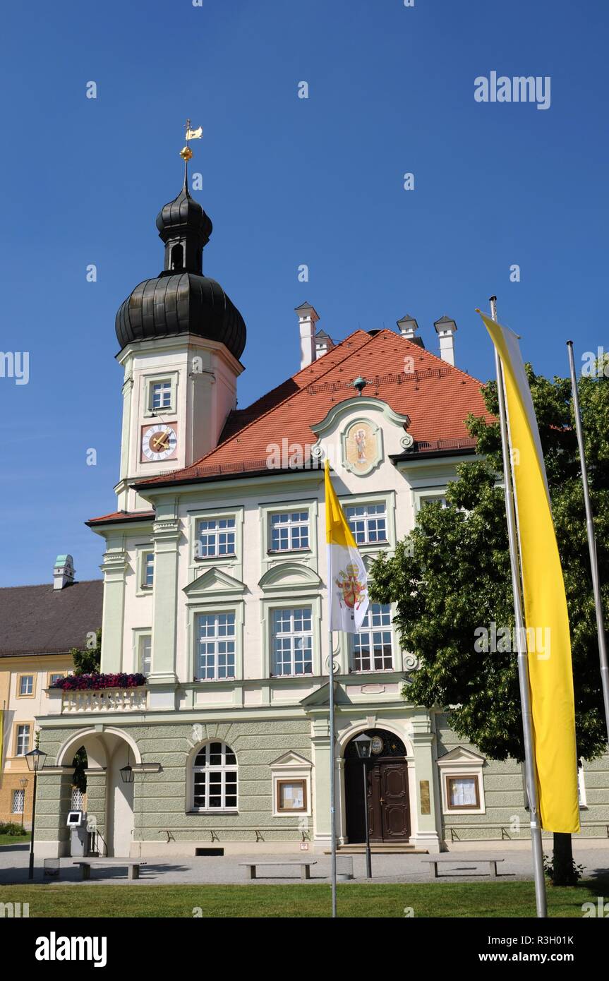 Deutschland Bayern Altoetting Kapellplatz Stockfotos & Deutschland ...