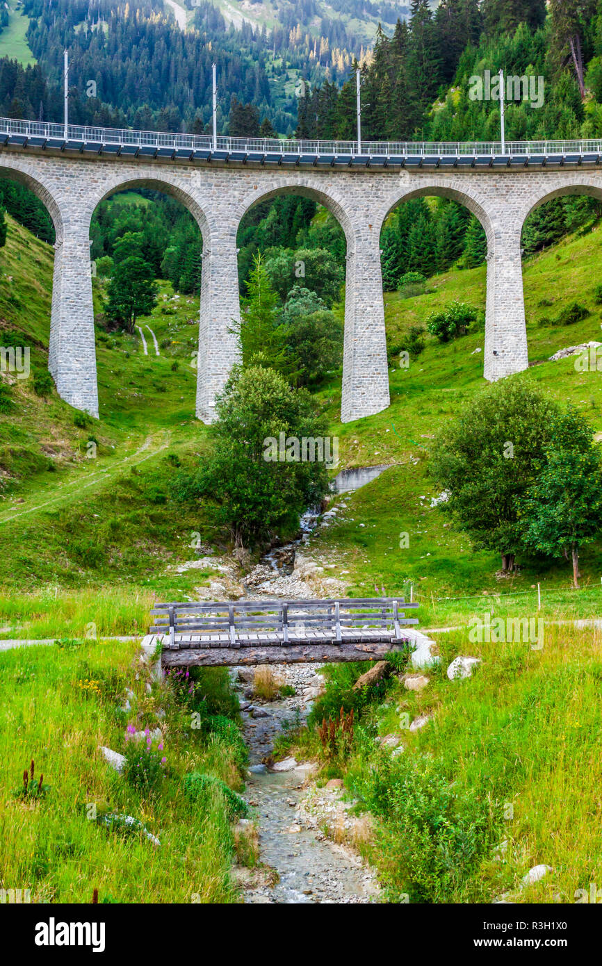 Davos bahnhof -Fotos und -Bildmaterial in hoher Auflösung – Alamy