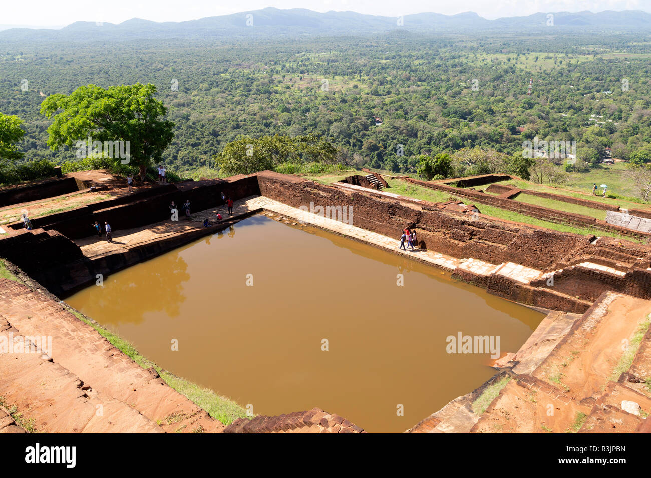 Alte Pool an der Zitadelle von Sigiriya Felsen in Sri Lanka. Bekannt ...
