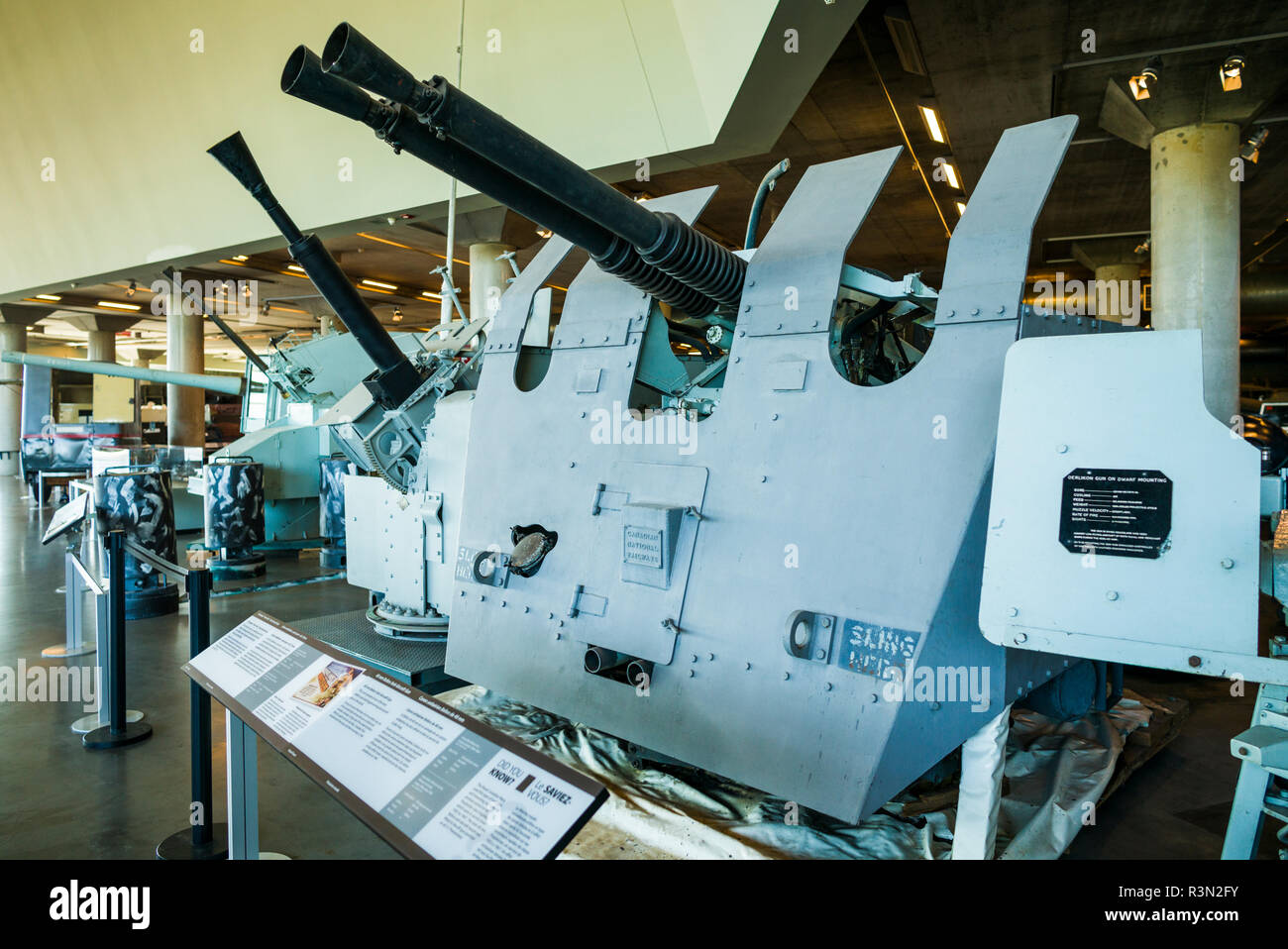 Bofors 40mm gun -Fotos und -Bildmaterial in hoher Auflösung – Alamy