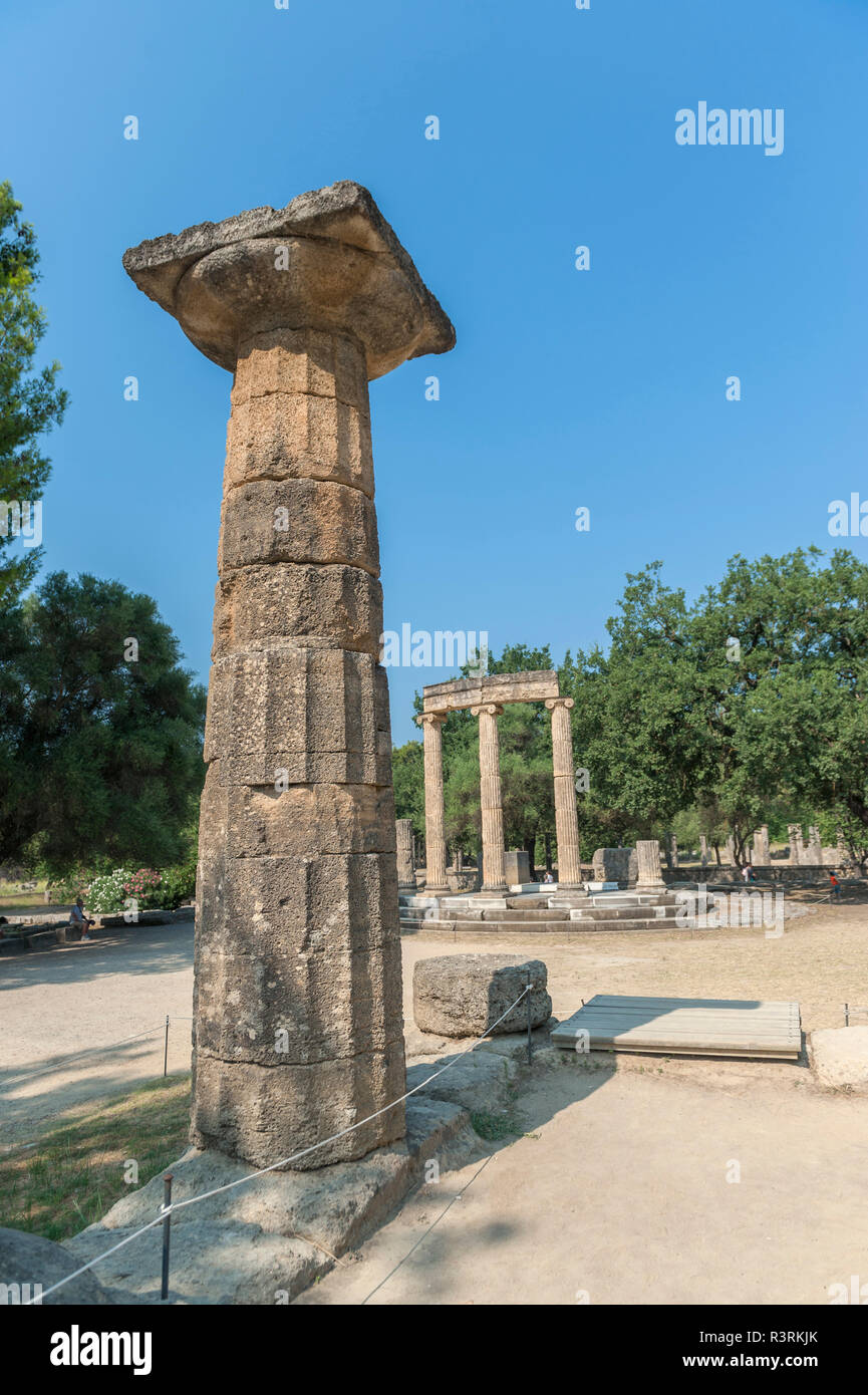 Antike griechische Ruinen, Tempel der Hera und Tholos, Olympia ...