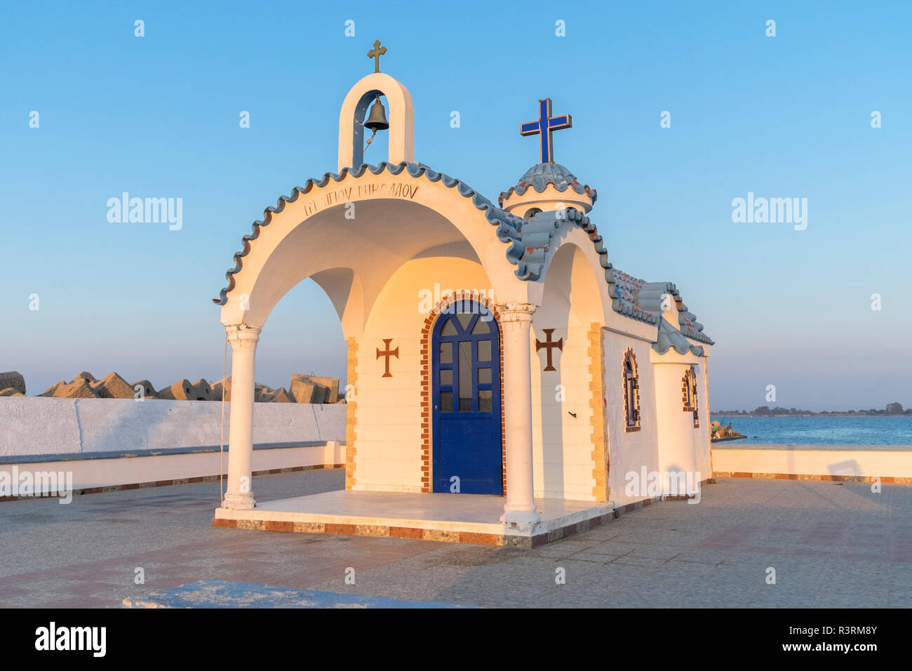 Hafen von killini -Fotos und -Bildmaterial in hoher Auflösung – Alamy