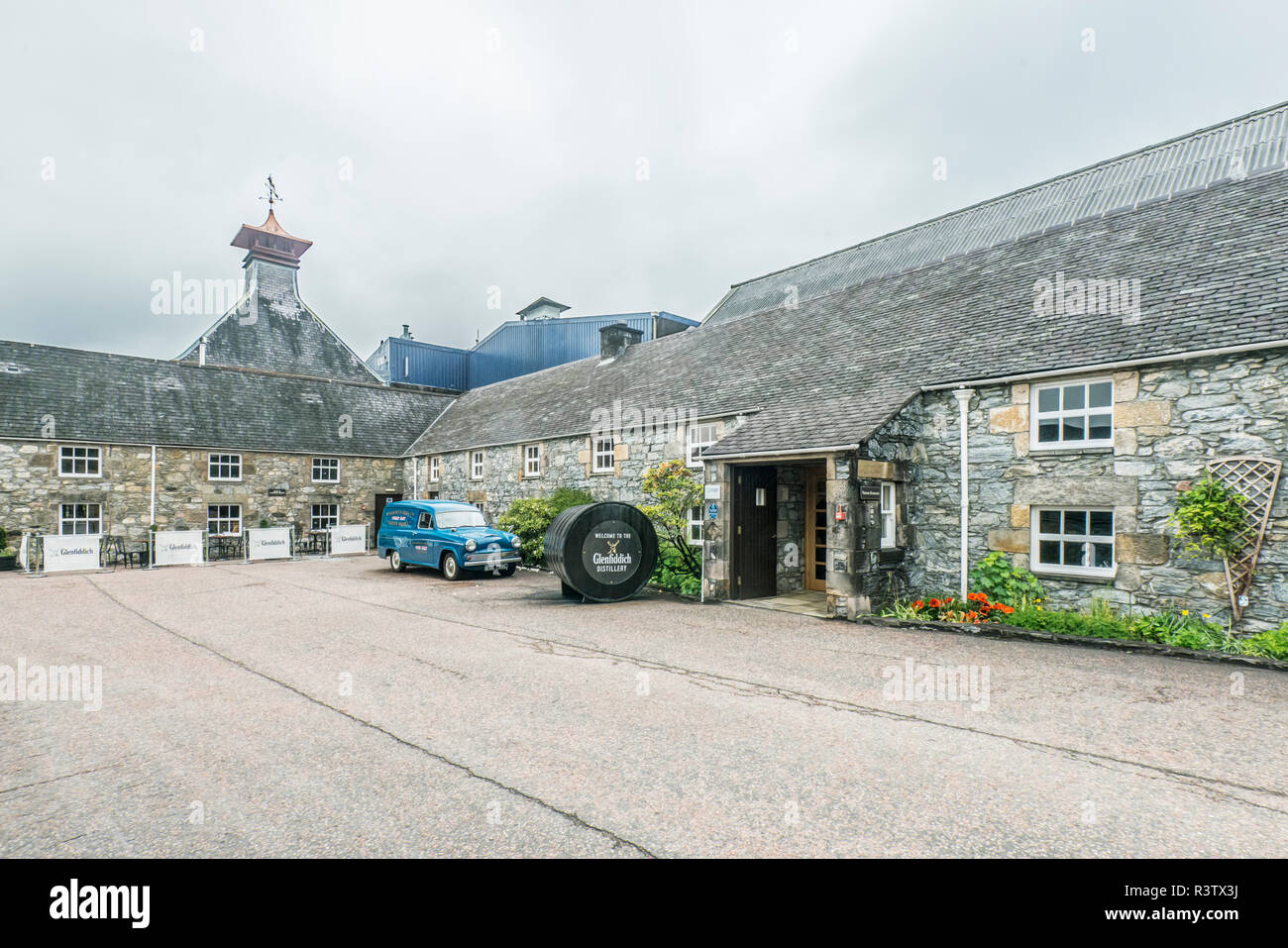Glenfiddich distillery dufftown scotland -Fotos und -Bildmaterial in ...