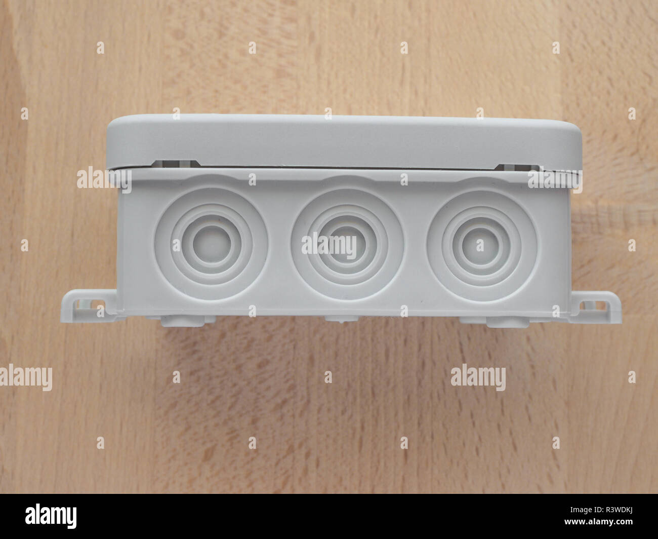 Graue anschlussdose -Fotos und -Bildmaterial in hoher Auflösung – Alamy