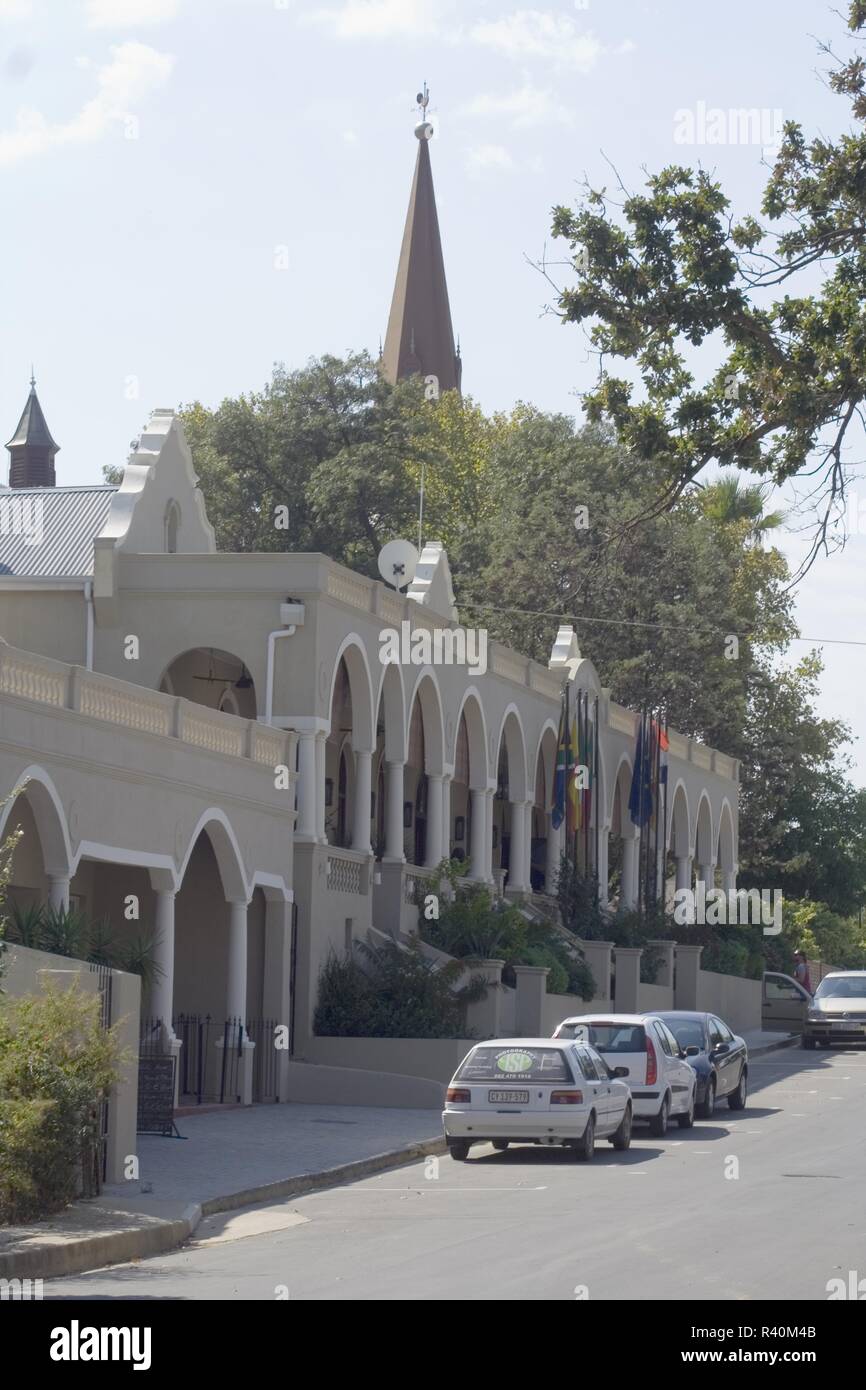 Balkonfassade blechdach -Fotos und -Bildmaterial in hoher Auflösung – Alamy