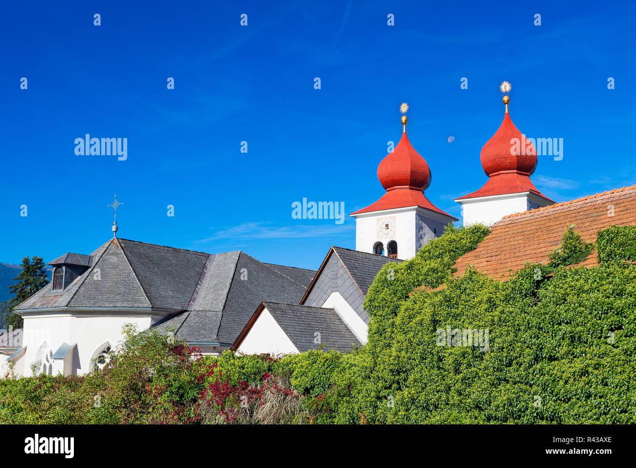 Millstatt abbey church carinthia austria -Fotos und -Bildmaterial in ...
