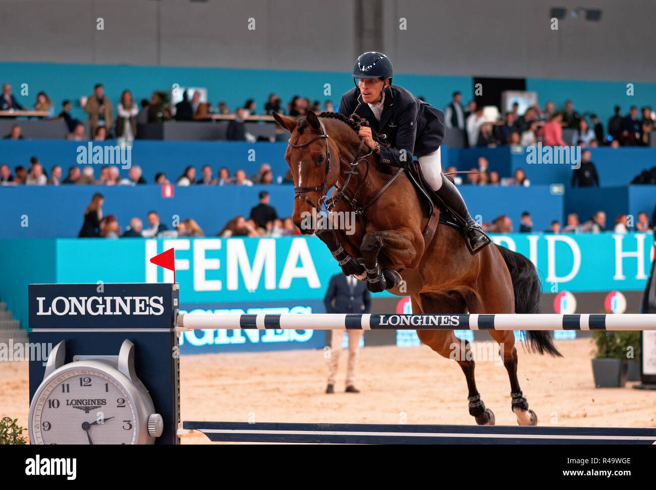 Madrid, Spanien - 25. November 2018. Henrik von Eckermann und sein Pferd Toveks Mary Lou 6. in ...