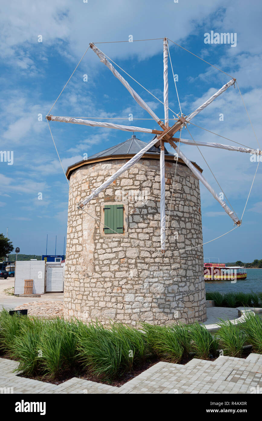 Windmuehle windmuehlen -Fotos und -Bildmaterial in hoher Auflösung – Alamy