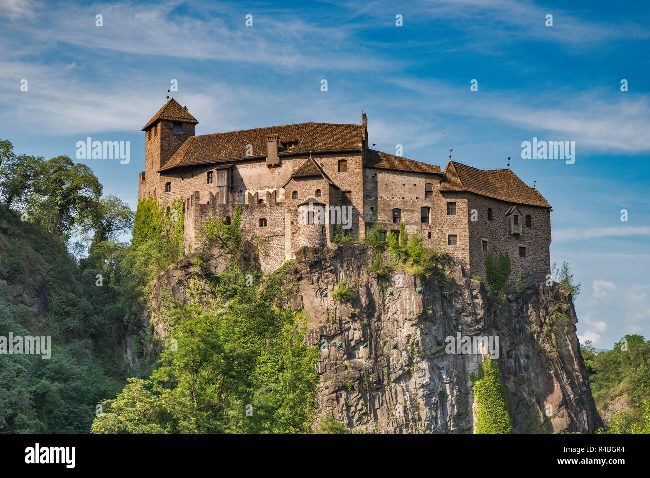 Schloss Runkelstein (Castel Roncolo, Schloss Runkelstein), 13.-14. Jahrhunderts, Sarntal ...