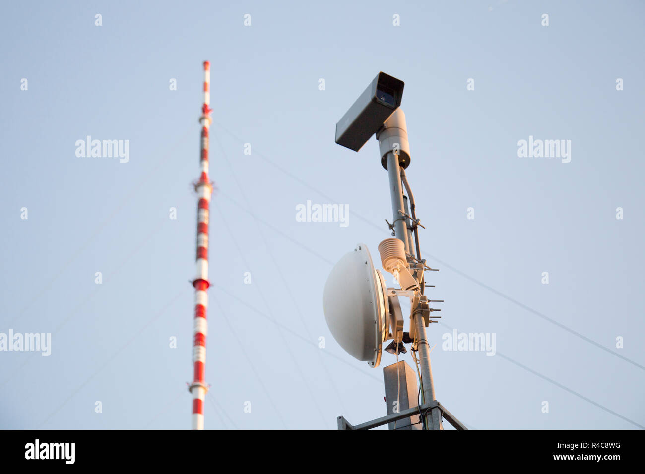Fernseh und radiosender -Fotos und -Bildmaterial in hoher Auflösung – Alamy
