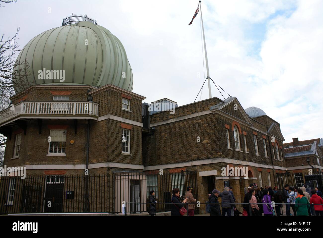 Greenwich observatory telescope -Fotos und -Bildmaterial in hoher ...