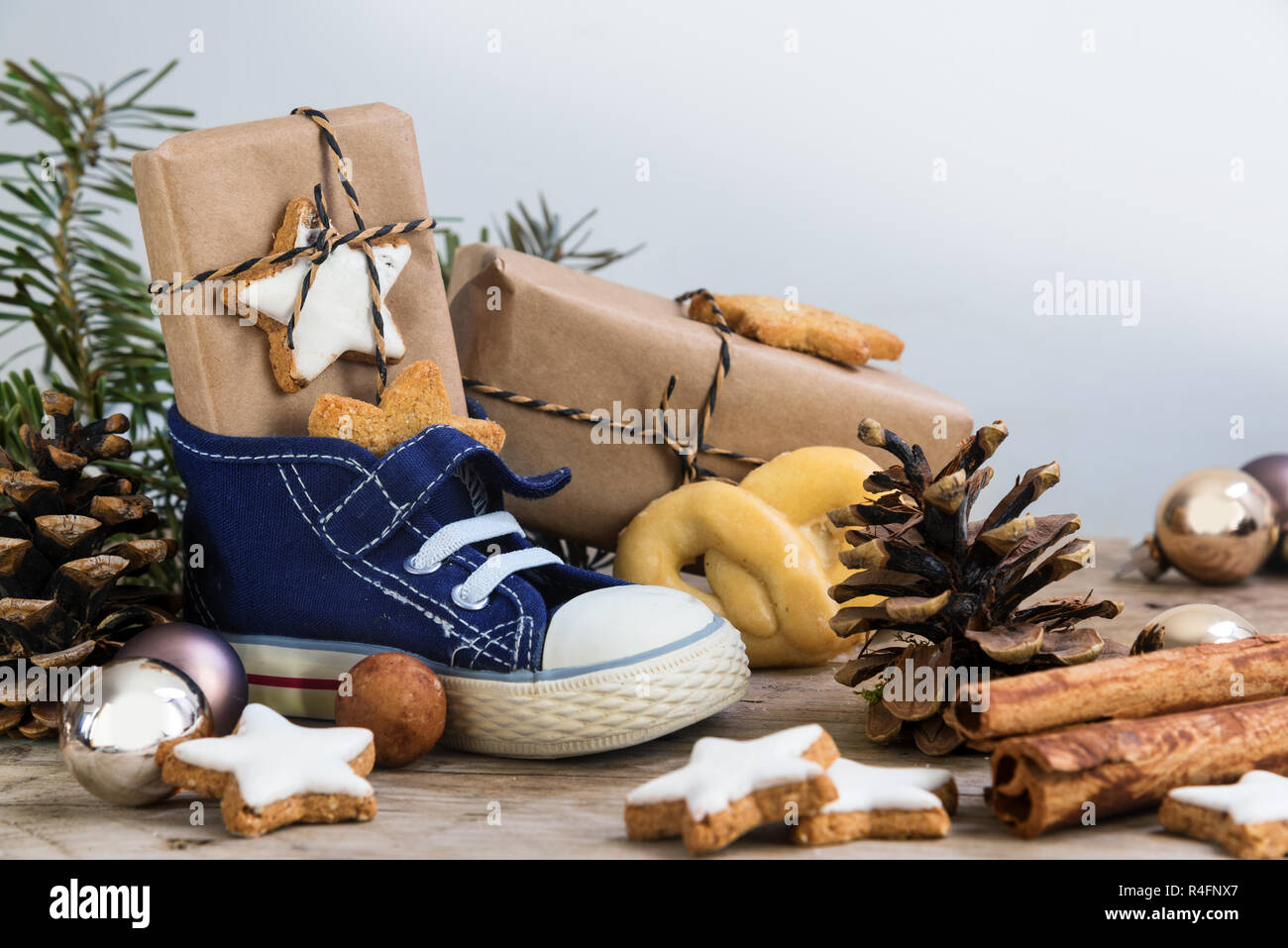 Christmas nikolaustag german -Fotos und -Bildmaterial in hoher ...