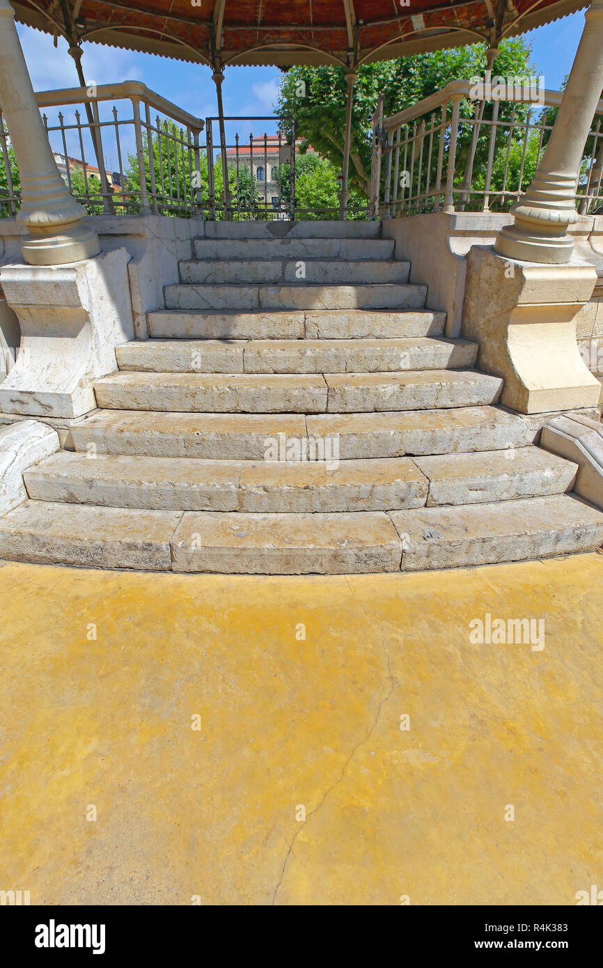 Kannst treppen -Fotos und -Bildmaterial in hoher Auflösung – Alamy