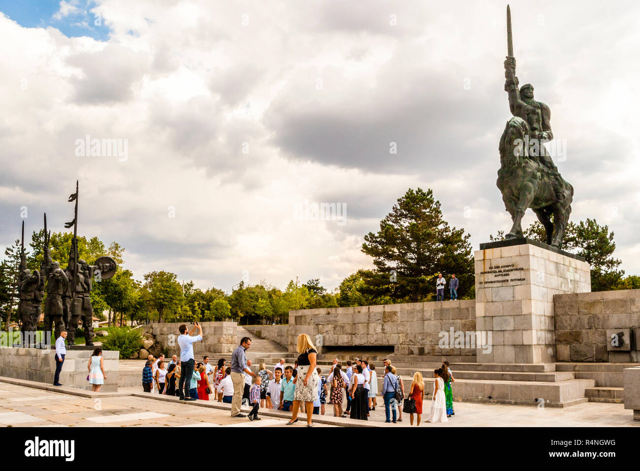 Bulgarische gedenkfeier -Fotos und -Bildmaterial in hoher Auflösung – Alamy