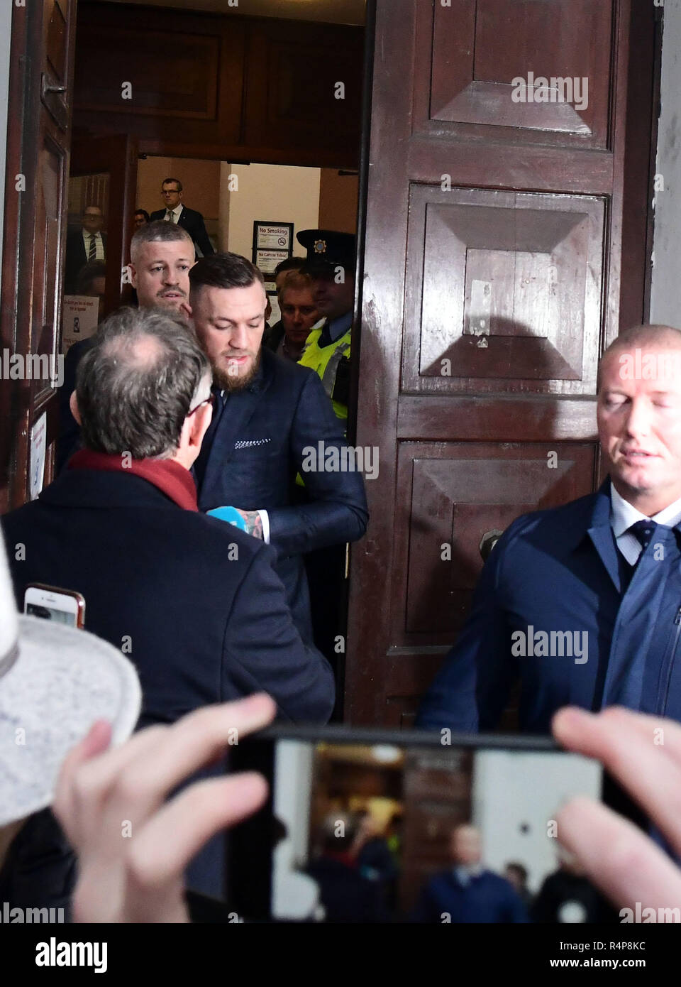 Naas amtsgericht -Fotos und -Bildmaterial in hoher Auflösung – Alamy