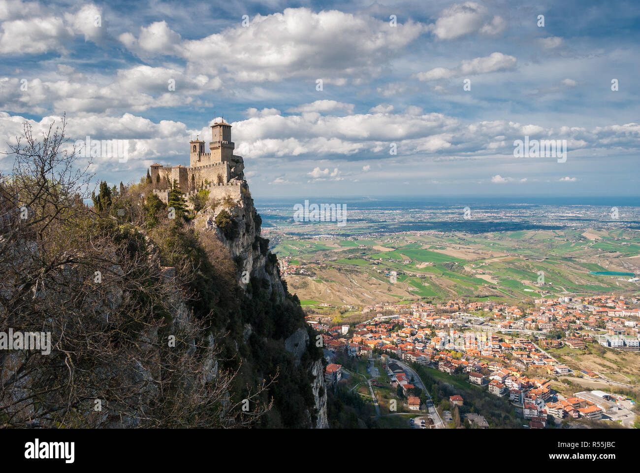 Rocca guaita turm Stockfotos und -bilder Kaufen - Alamy