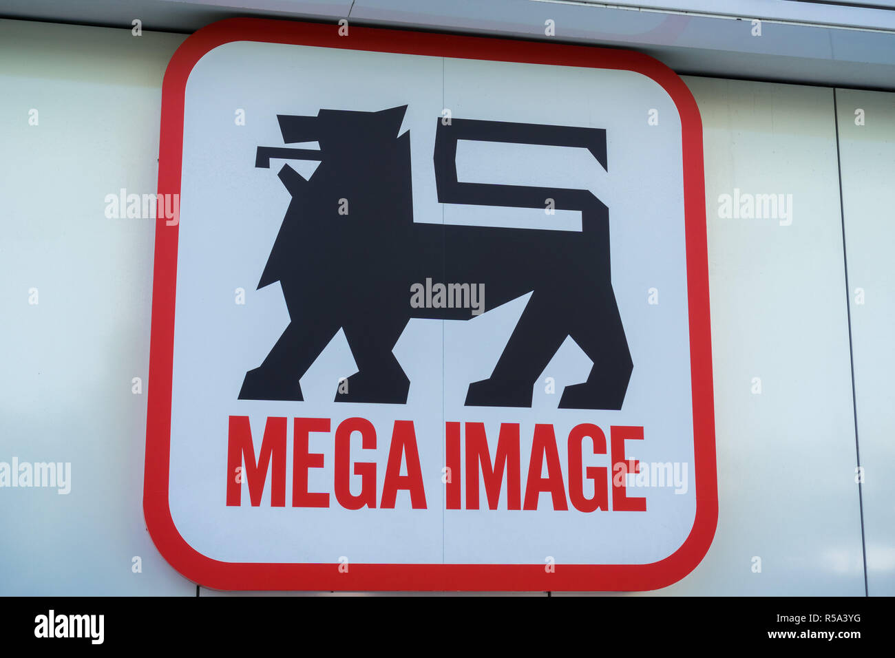 Mega vorne -Fotos und -Bildmaterial in hoher Auflösung – Alamy