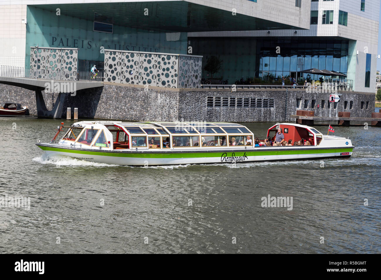 Europe netherlands amsterdam tour boat -Fotos und -Bildmaterial in ...
