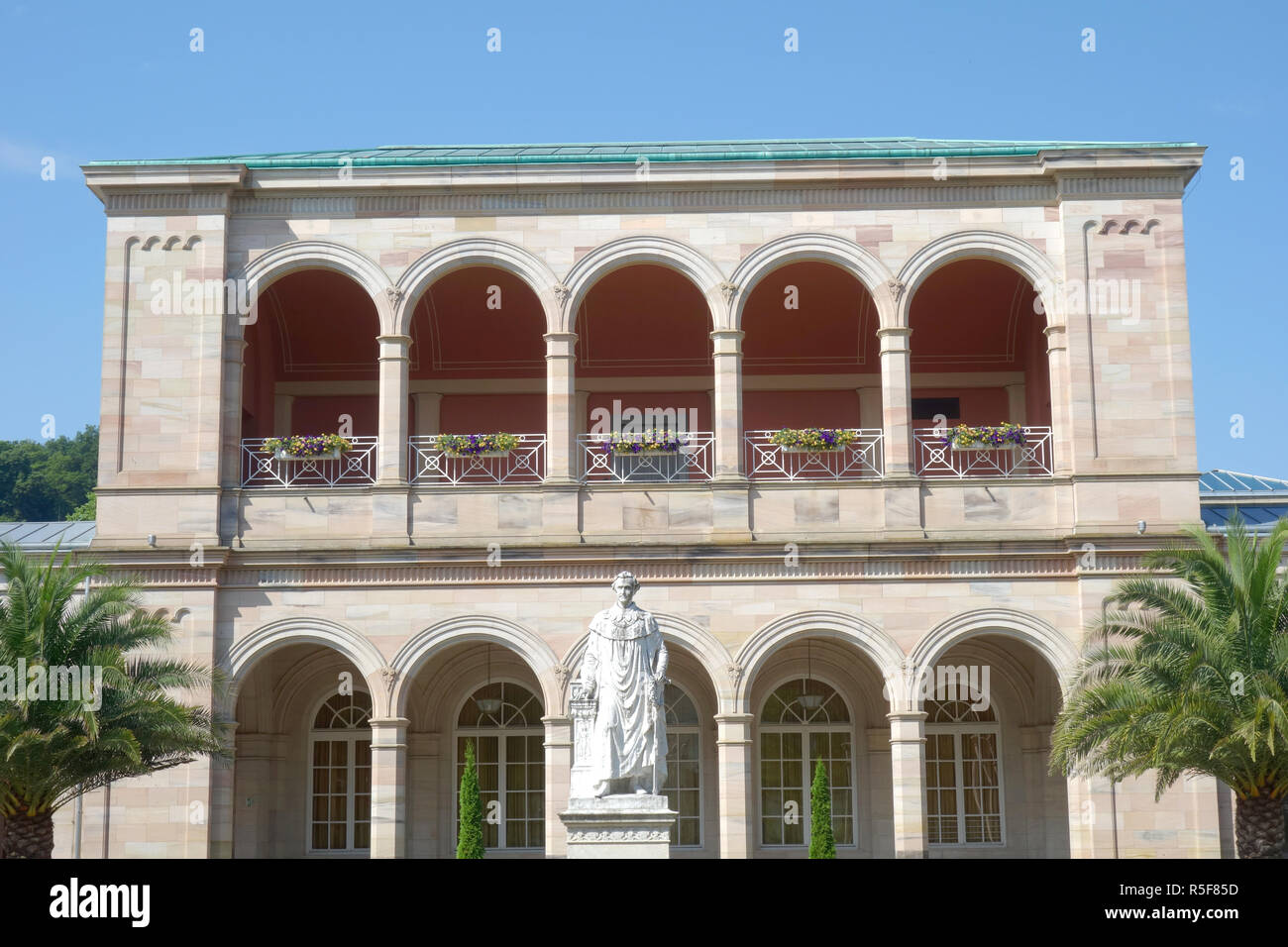 Kurgeba ude -Fotos und -Bildmaterial in hoher Auflösung – Alamy